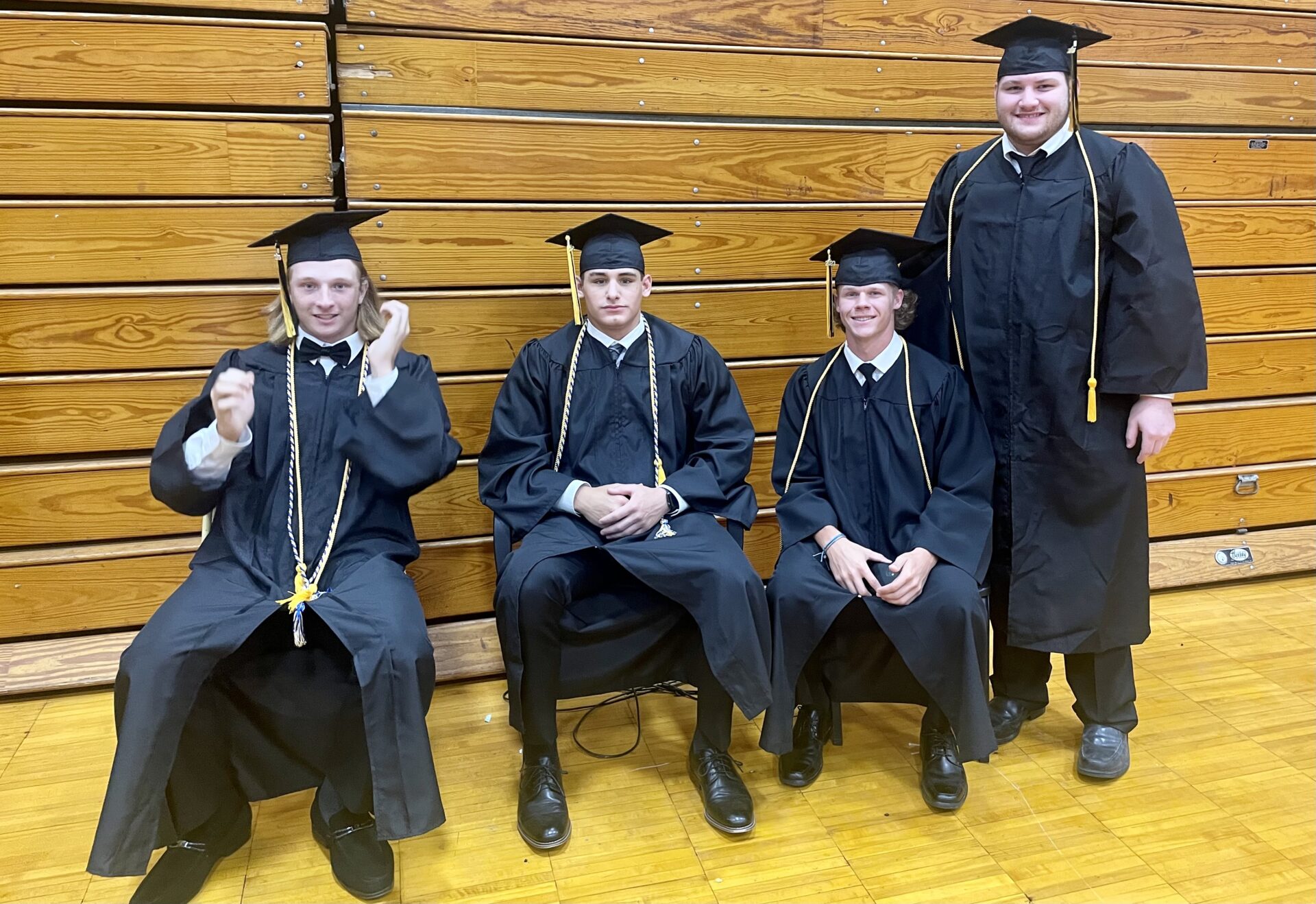 Jasper High Holds Graduation Ceremony The Community Journal
